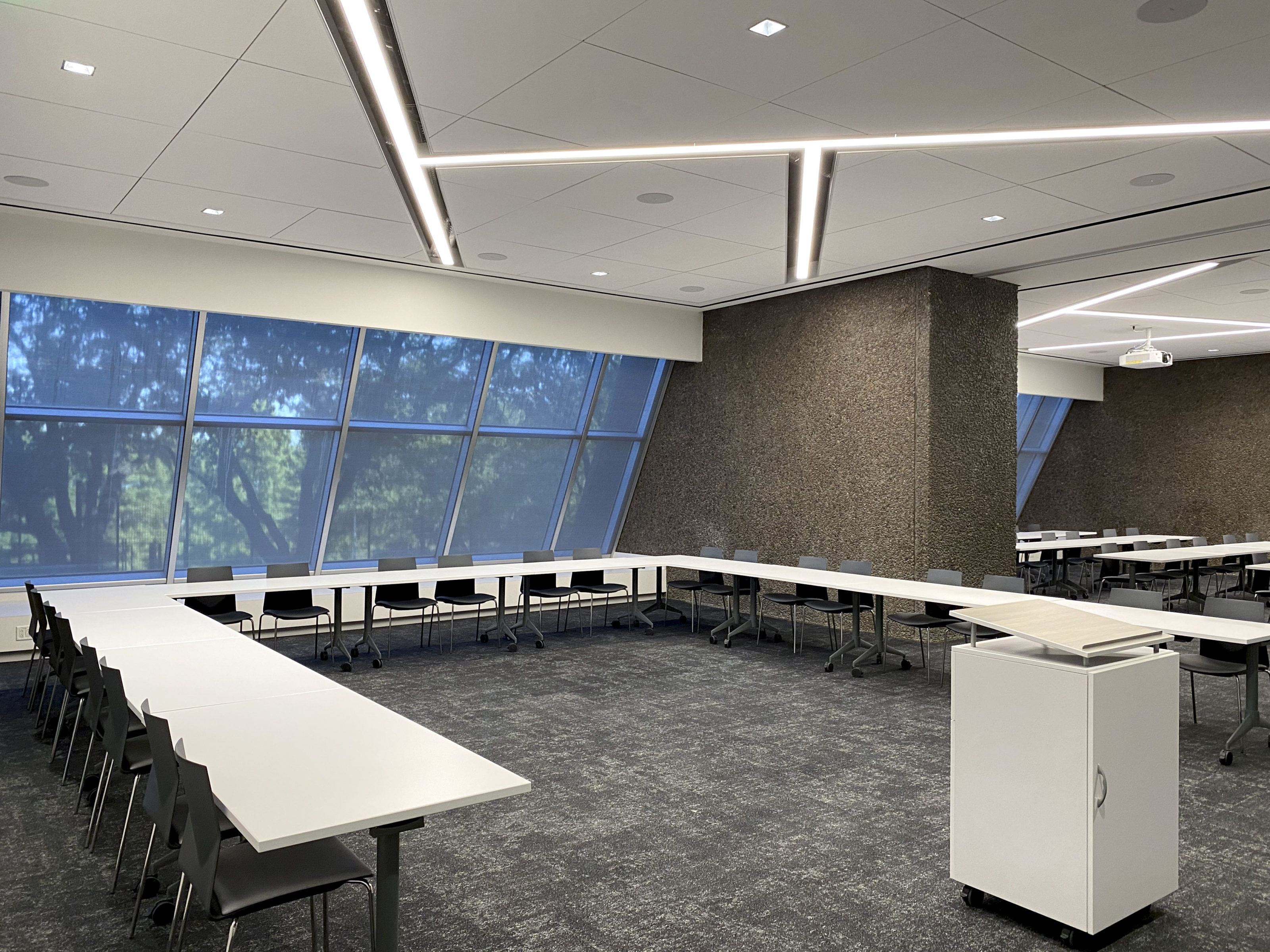 Pegasus Park | About - Pegasus Park